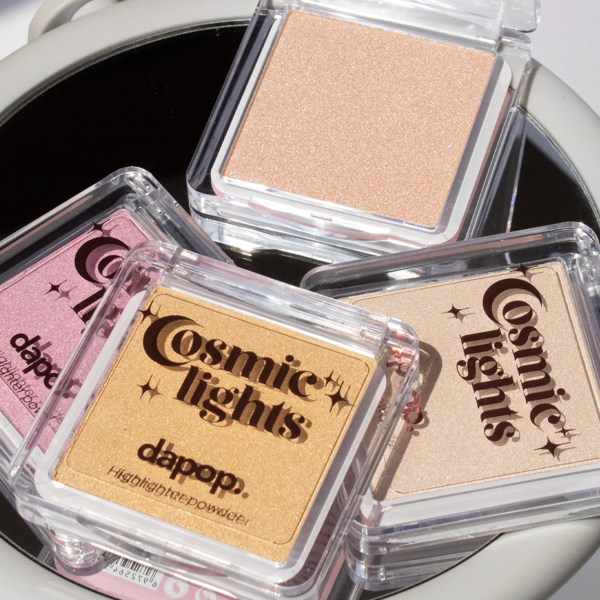 Cosmic Lights Iluminador Dapop – Renatha Beauty Store